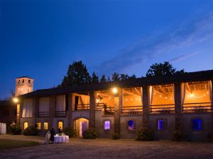 Catello di Paderna - La magia di una storica dimora per il vostro ...